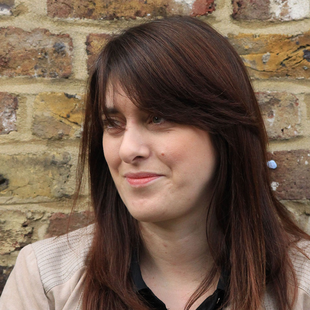 Conferences : talks and discussions with artisans, curators, artists ...